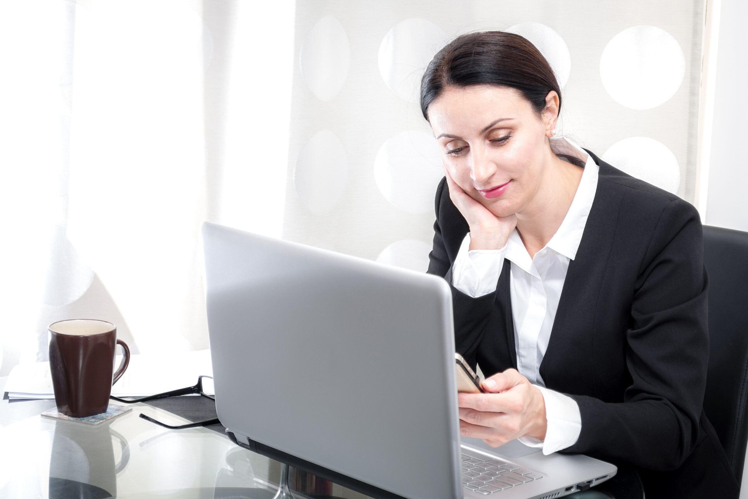 The top 8 office distractions and how to counter them