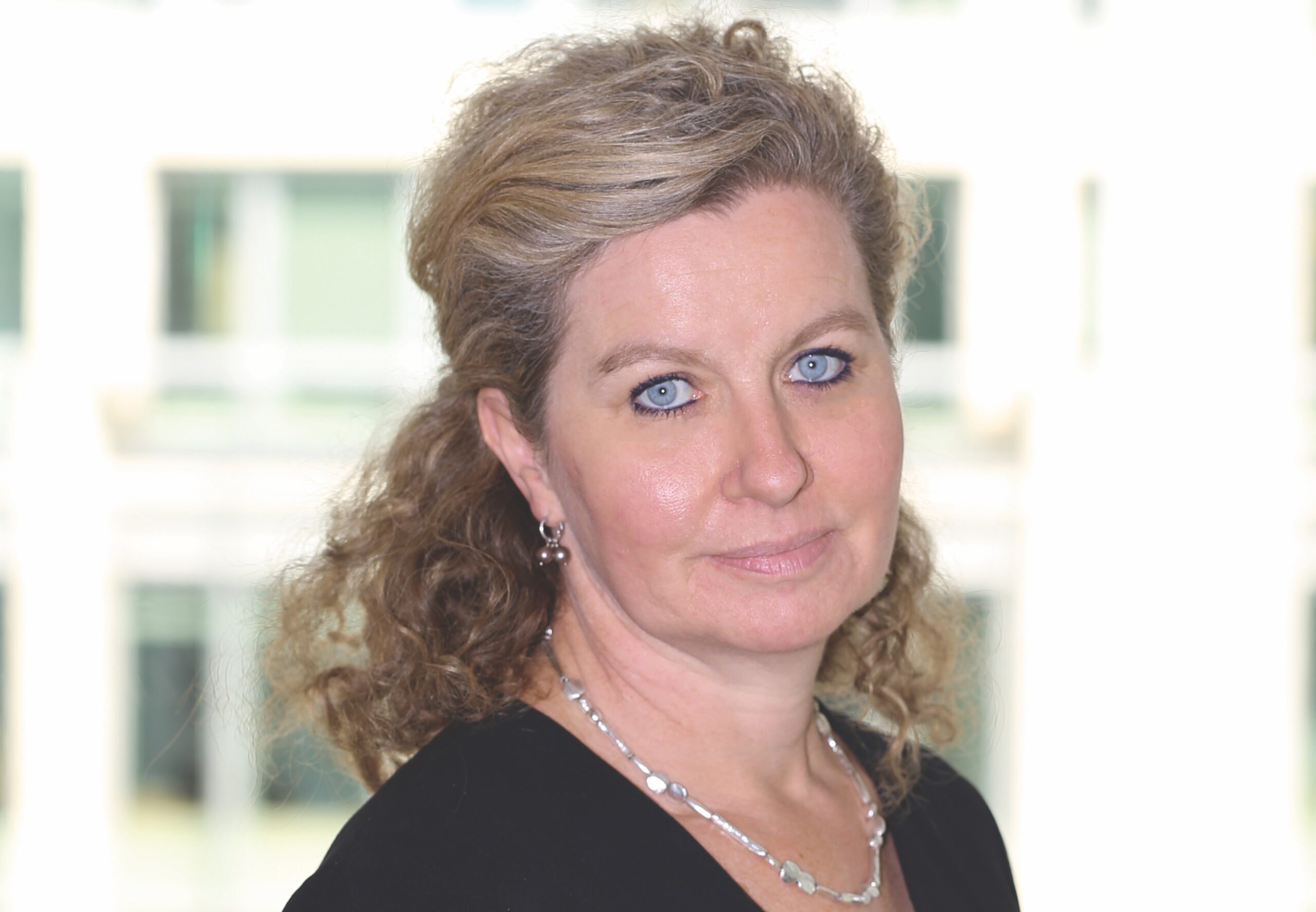Elizabeth Lang's Instagram, Twitter & Facebook on IDCrawl