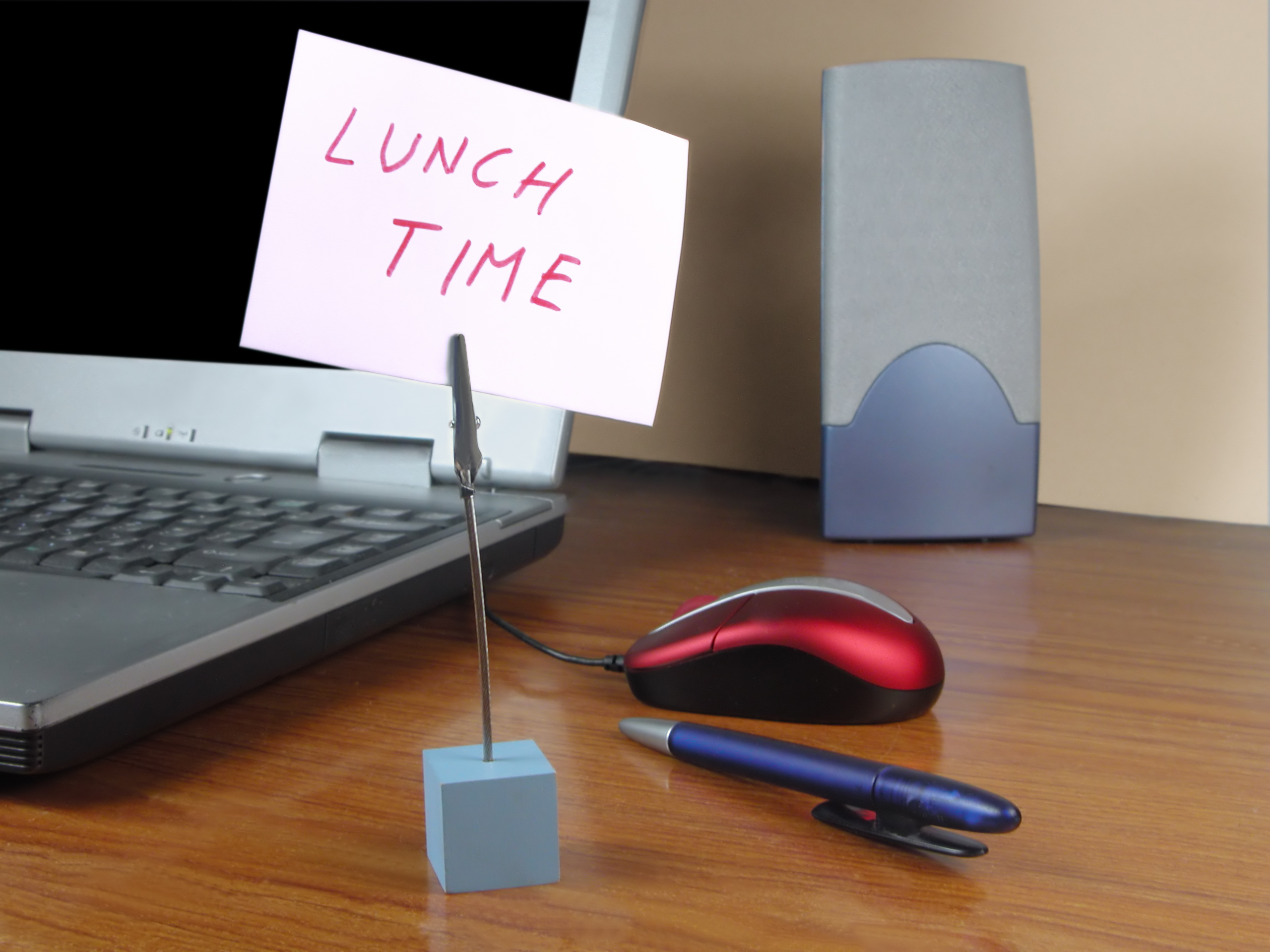 Do you set a good lunchtime example for your staff?